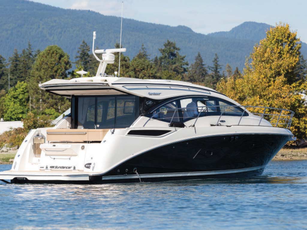 Sea Ray 400 Sundancer – Pacific Yachting