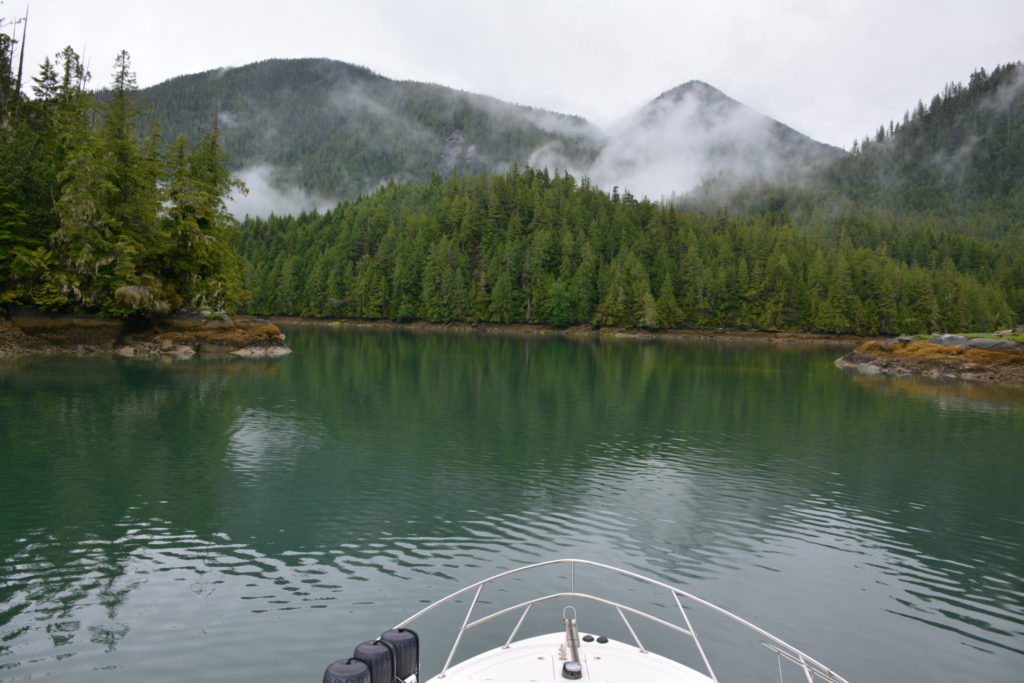Moore Bay, Kingcome Inlet - Pacific Yachting