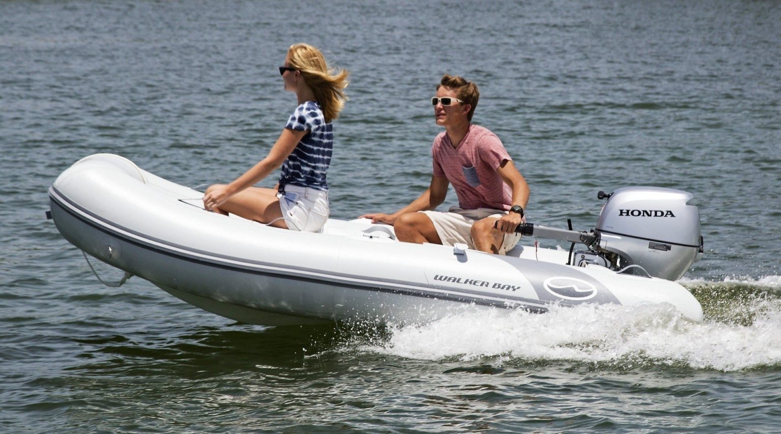 Dating Dinghies - Pacific Yachting