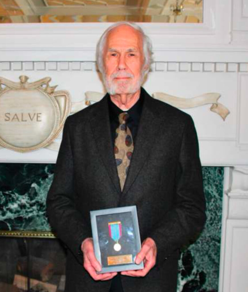 Gordon Miller - Pacific Yachting